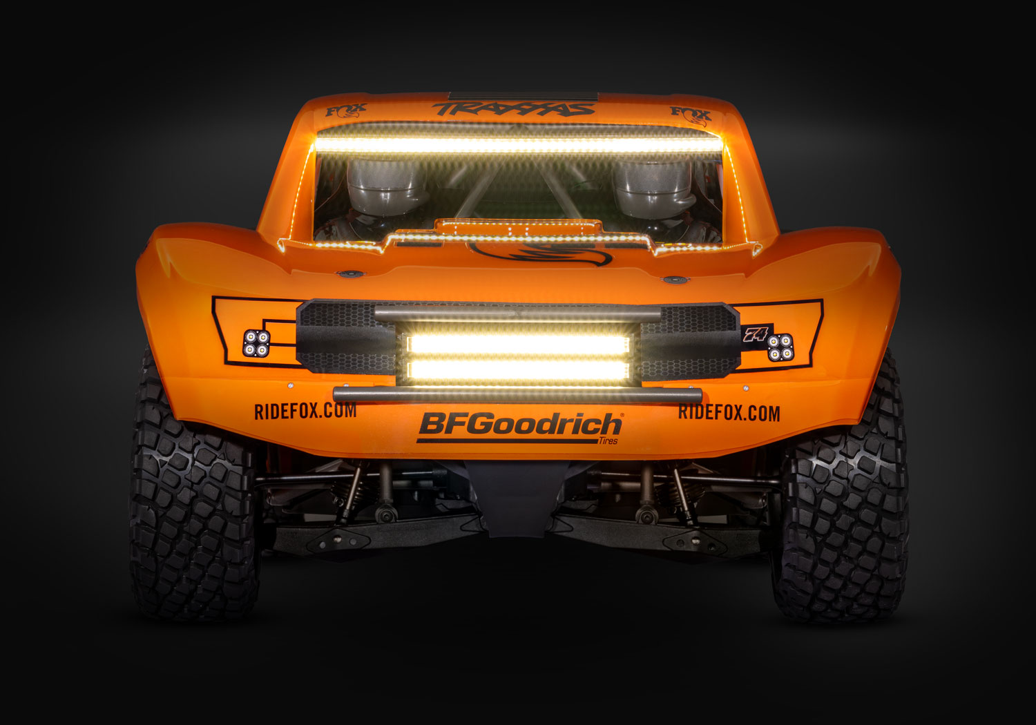 RCFans Traxxas UDR 新增 Fox & Rigid 涂装，野性全面升级！ - Powered by Discuz!